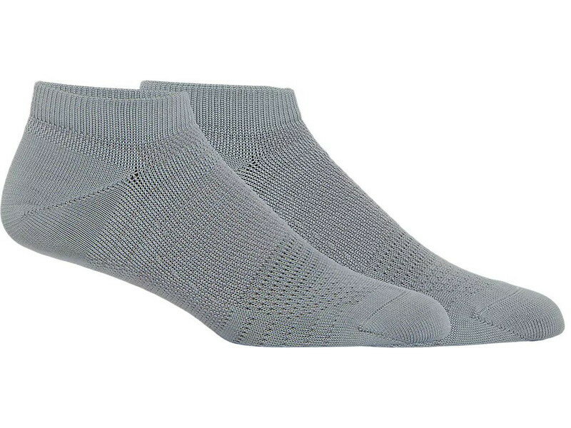 品名：通気/ドライアンクル 品番：3033B700 色番：001 品質：ポリエステル93％・ポリウレタン7％ 予定納期：2023/02/中 リサイクル素材を使用した機能糸とメッシュ構造の組み合わせにより、当社従来品より「ドライで快適」な履き...