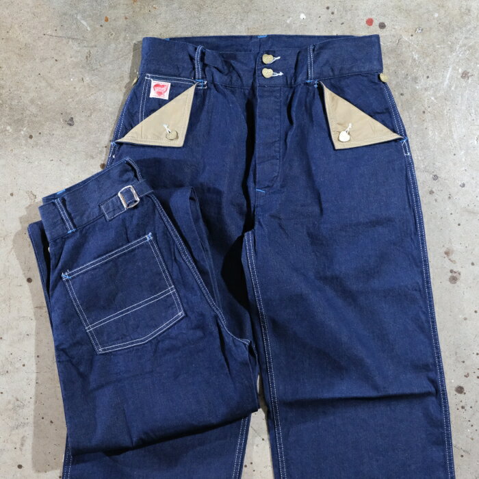 ■品名： Cathartt Painter Pants 10OZ ■素材： COTTON100％ ■商品： 1930年代のCarhartt単色タグのペインターパンツのヴィンテージを参考に制作。 通称「Mule Ear Pockets」と呼ば...