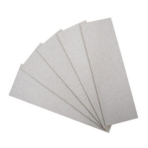 用途 マジックテープ式ハンドサンダー用の取替ペーパー ペーパーサイズ 75×240mm 粒度 ＃120 入数 5枚 重量 約50g 発売元 坂爪製作所 ※サイズ・重量は約の表示で誤差が生じる場合があります。 ※品質向上のため予告無く仕様を変...