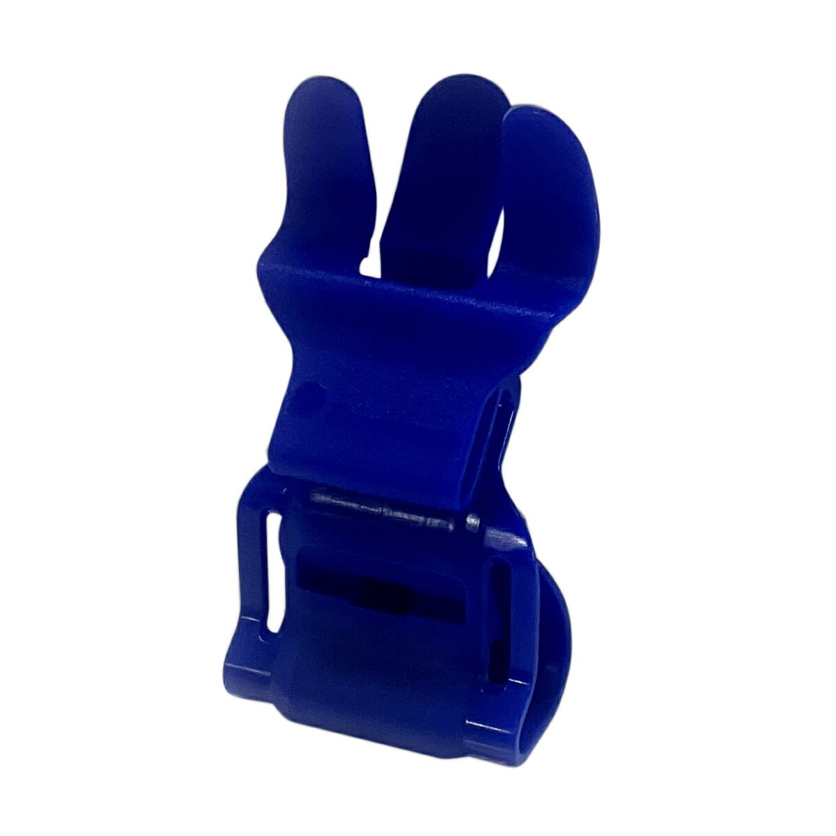 仕様 用途:保護帽/ヘルメット用のペンホルダーとして 取り付け可能なペン径:φ7~15mm 適合保護帽/ヘルメットのタイプ:溝あり/溝なし兼用 ※野球帽型と全周つば付き型には取り付けできません。他社製保護帽にも適合しない場合があります。 製...