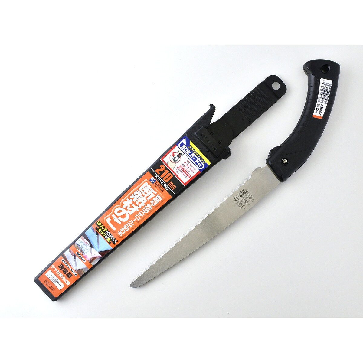 仕様 用途:断熱材や発泡スチロールの切断に サイズ(約):長さ342×幅105×高さ45mm(サヤを含む) 重量(約):180g(サヤを含む) 刃部サイズ(約):刃渡り210mm、刃厚0.7mm 材質:(鋸)炭素工具鋼(SK-85)、(サヤ...