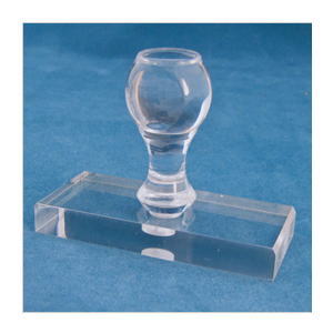 品名 スタンプ台木6 ［30×75mm］ 特長 アクリル樹脂製の台木です。 製品仕様 - セット内容 - 発売元 太陽精機株式会社 ※品質向上のため予告無く仕様を変更する場合がございます。 ※商品画像の色合いは、画像処理上　若干異なる場合が...