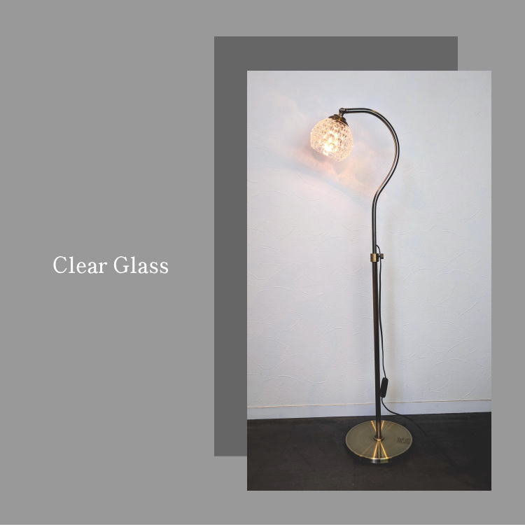 ■商品情報 フロアンプ本体サイズ W20cm×D20cm×H100〜135cmコード長さ・340cm材質・真鍮 電球 40W(最大)×1灯 E17【 LED可 】入り切り・中間スイッチ 詳細 フロアライト本体+シェードセット ※LED電球も...