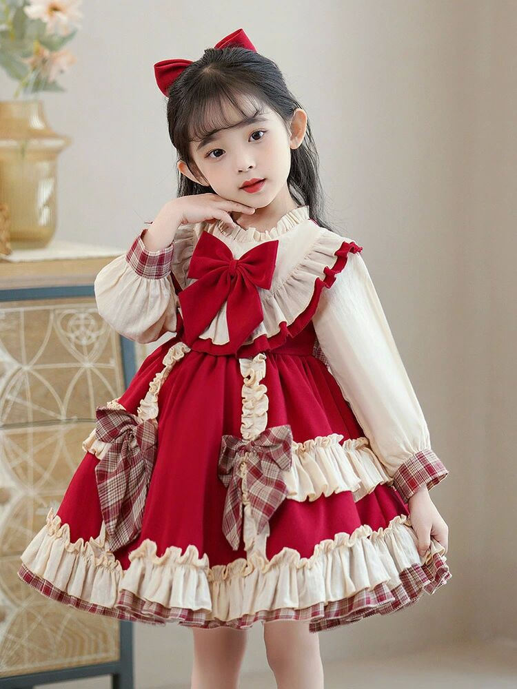 ■セット内容：ワンピース ■素材：ポリエステル、その他■付属品：なし■季節：春夏秋冬■サイズ（cm）：105cm110cm120cm130cm140cm150cm【ご注意】■実際に測ったサイズですので、採寸方法により、±2cm誤差が有る場合...