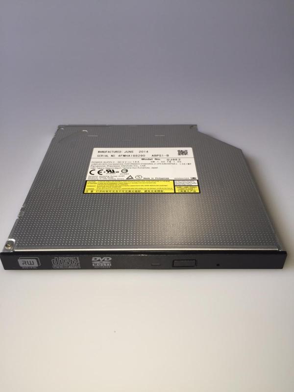 Panasonic パナソニック SATA接続 9.5mm厚 スリムDVDスーパーマルチドライブ UJ-8E2