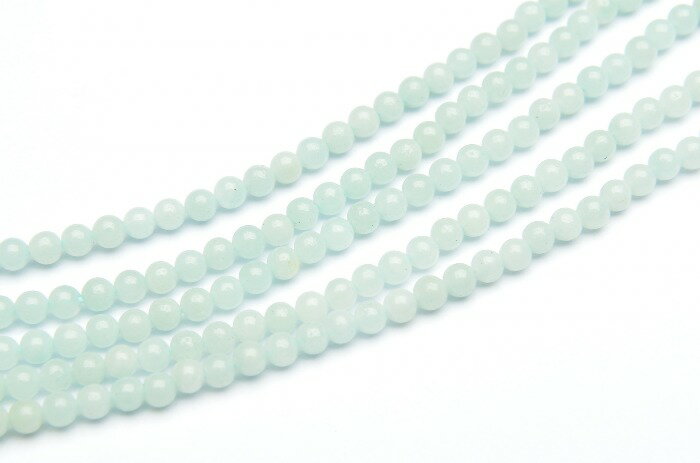 石についてアマゾナイト ( amazonaite ) は 、 和名 を 天河石 ( てんがせき ) といい、 青色 、 空青色 、 青緑色 、 緑色 の 美しい 天然石 です。 三斜晶系 に 属し 、 微斜長石 ( マイクロリン ) という...