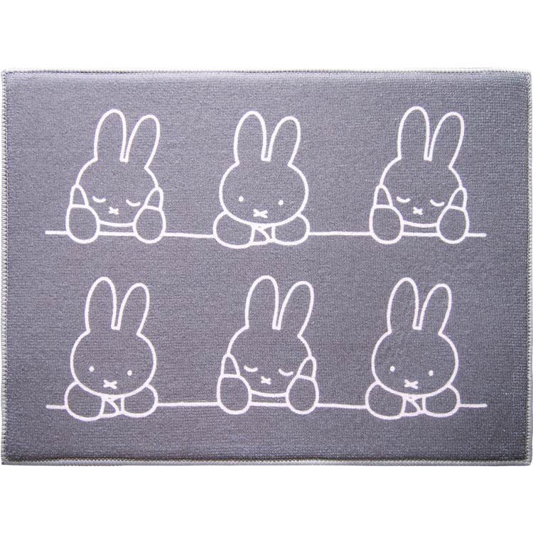 商品説明 〔Miffy☆ディックブルーナ〕 うさこちゃん、ミッフィーから吸水水切りマットが登場☆水切りラックに入りきらない洗い物や少しの洗い物を置いて乾かす際に便利な水切りマットです！マイクロファイバーで吸収力バツグン！ 仕様内容 【サイズ...