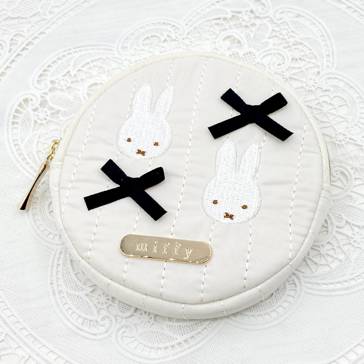 商品仕様【サイズ】約W100×H100×D15mm特記事項※画像はあくまでも商品イメージになります。実際の商品と色や仕様が異なる場合がありますので、予め御了承ください。 ※メーカー希望小売価格はメーカーカタログに基づいて掲載しています。