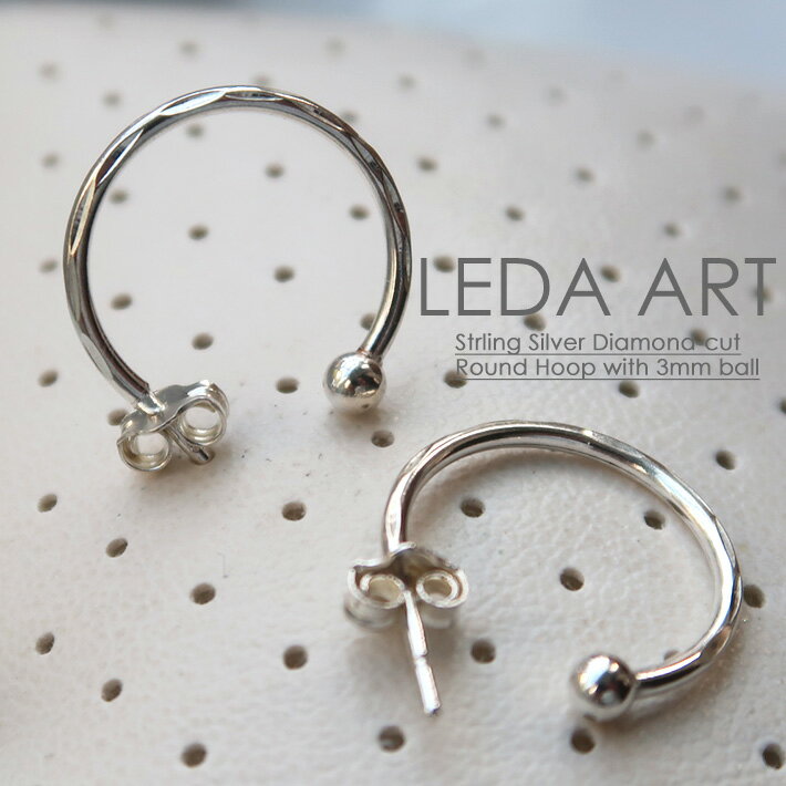 商品説明商品名SV925 Starling Silverシルバー925ファンシーノット・スタッドピアス素材 金属素材：スターリングシルバー　　　　　シルバー925プラチナ仕上げスターリングシルバーに硫化防止及び色上げのためのロジウムコーティ...