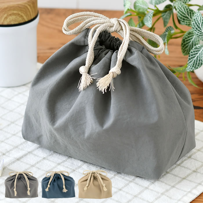 商品名 HUBBY ランチ巾着 商品詳細 サイズ 約 W30×D10×H19cm 重量 約37g 素材 生地/ナイロン100% ヒモ/アクリル100% 原産国 日本 備考 ※生地の染めロットにより色の差が生じる事があります。予めご了承くださ...