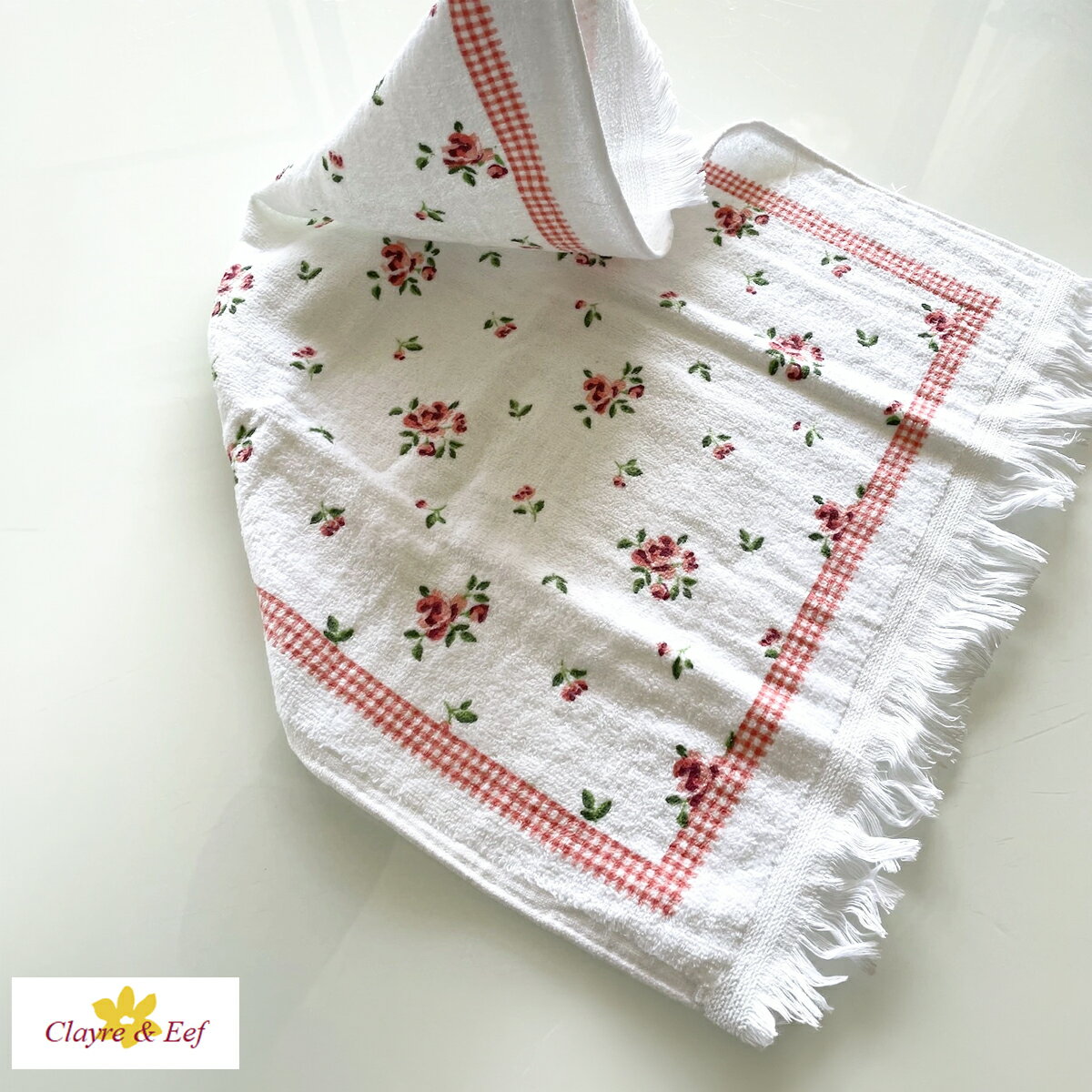 商品概要オランダのファブリックメーカー、、Clayre & Eef　クレア&イーフのオリジナル商品、ゲストタオル、またはフェイスタオルです。 オランダ本社でデザインされた、御伽の国に出てくるような乙女チックなデザインは、花や果物、動物、人形...