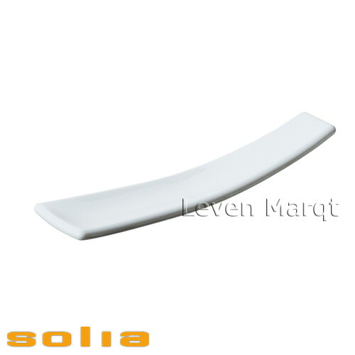 　solia/ソリア フランスのパッケージメーカーsolia (ソリア)は、ホームパーティをはじめケータリングやレセプションでも大活躍のプラスチック容器、プレートのメーカーです。 手軽に使えながらも今までにない新しいコンセプトと美しいデザイ...