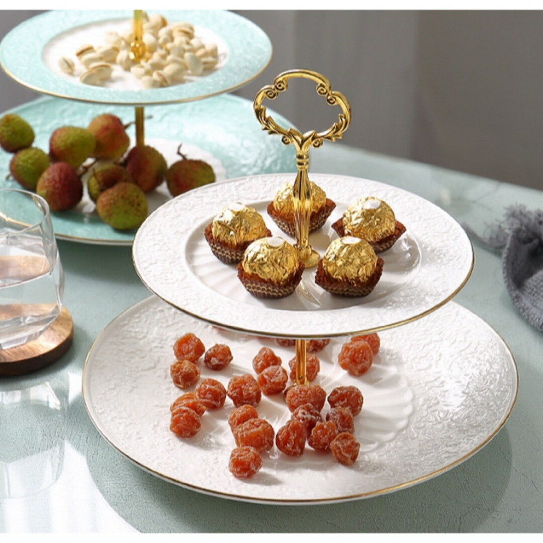 商品説明プレート(大)：Φ28cmプレート(中)：Φ21cm材質：プレート陶器磁器支柱：合金パッキン：シリコンワッシャー、ネジ：ステンレ電子レンジ、オーブンは使用不可です。プレートのみ食洗器使用可能です。☆☆☆☆お客様のご覧になっているモニ...