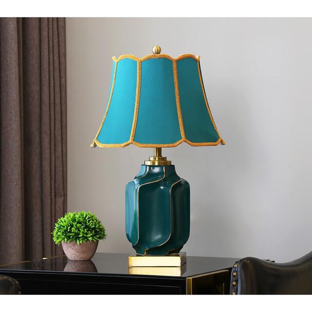 商品説明【商品仕様】■個口数：1 （～40Wまで対応）■E26白熱球、電球型蛍光灯、LED電球使用可能■使用電球：1個（※電球は付属しておりません）■商品外寸：幅40 ×高さ67 (cm)☆☆★★★★★★★★★★★★★☆☆◆お客様のご覧にな...