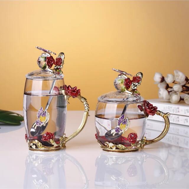 商品説明材質:耐熱ガラスセット内容:カップ2点スプーンx2点蓋x2点☆☆★★★★★★★★★★★★★☆☆◆お客様のご覧になっているモニター等により多少色が異なる場合がございます。あらかじめご了承ください。◆複数ご注文の場合やお急ぎの場合は必ず...