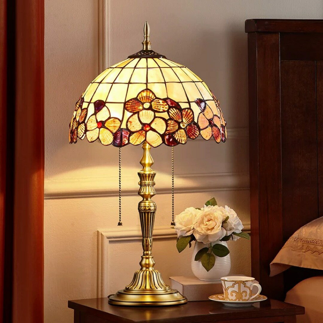 商品説明■個口数：1 （～40Wまで対応）■E26白熱球、電球型蛍光灯、LED電球使用可能■使用電球：1個（※電球は付属しておりません）■商品外寸：幅30 ×高さ約48(cm)☆☆★★★★★★★★★★★★★☆☆◆お客様のご覧になっているモニ...