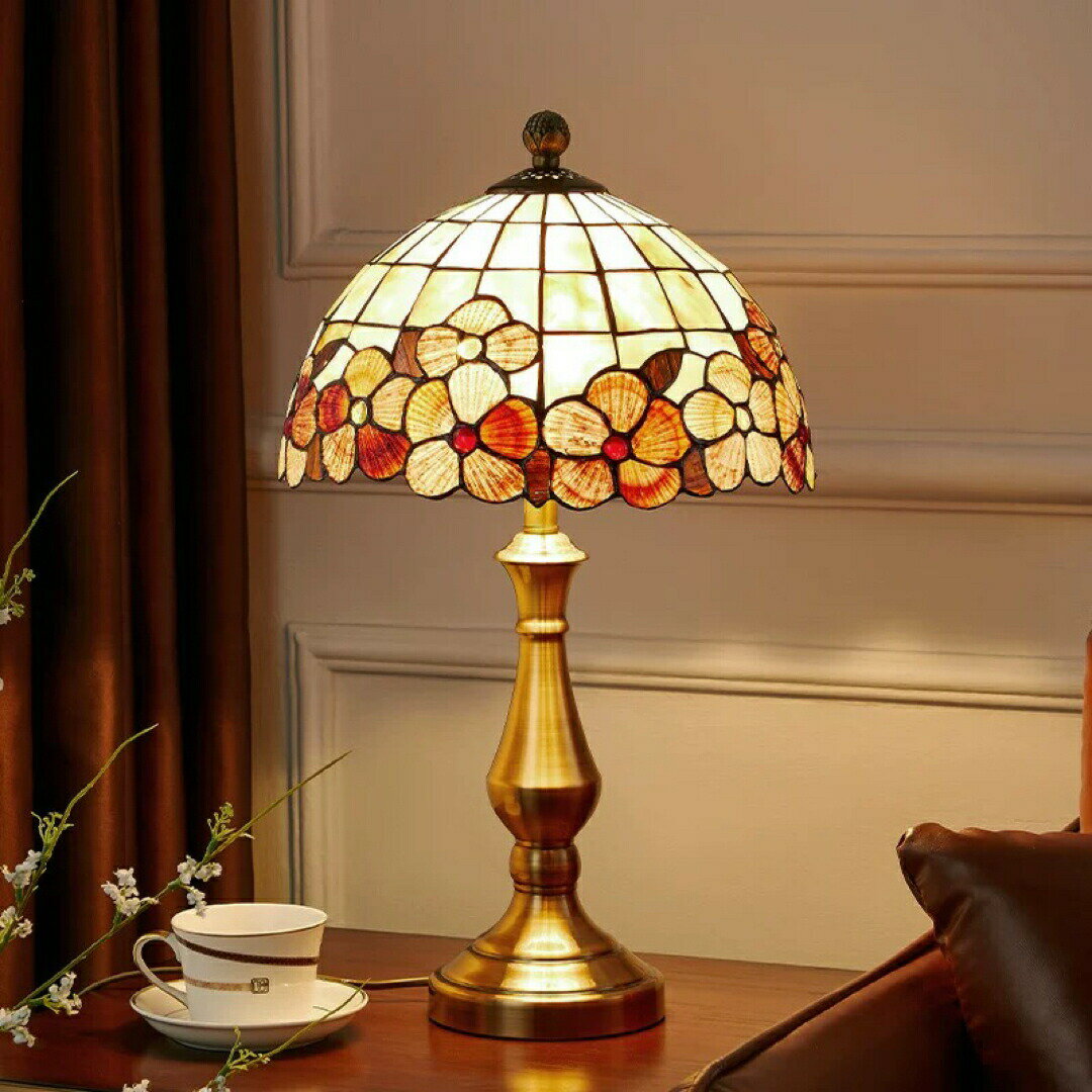 商品説明■個口数：1 （～40Wまで対応）■E26白熱球、電球型蛍光灯、LED電球使用可能■使用電球：1個（※電球は付属しておりません）■商品外寸：幅30 ×高さ約53(cm)☆☆★★★★★★★★★★★★★☆☆◆お客様のご覧になっているモニ...