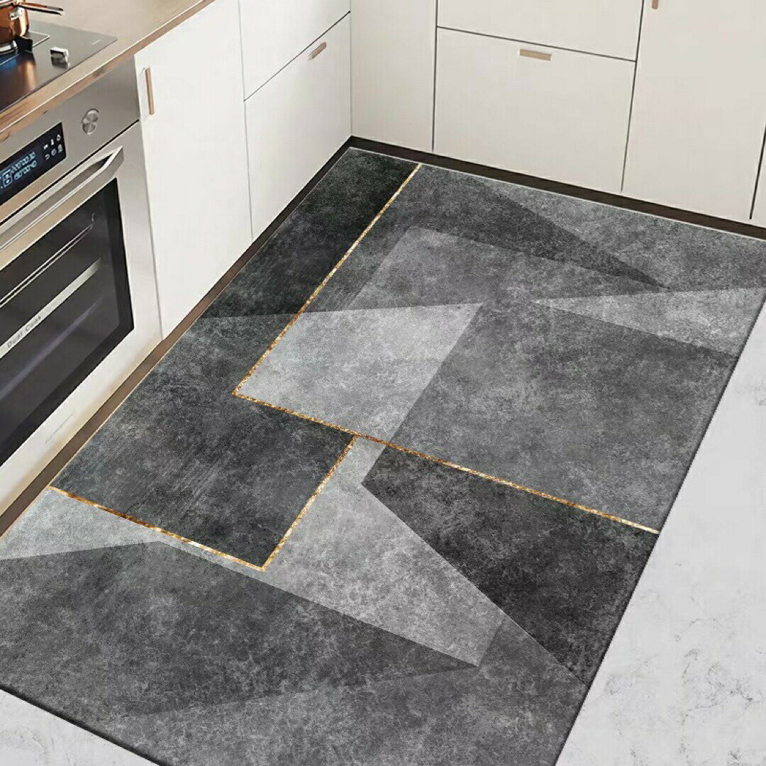 商品説明高品質のPVC素材を使用した多機能マットです。輸入油性インクによる美しいプリント仕上げで、インテリアにもぴったり。表面は耐摩耗性のあるレザー仕様、中層には防水・弾力性に優れた海綿を採用し、快適な踏み心地を実現しました。底面には菱型の...