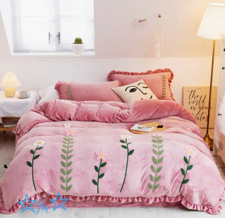 商品サイズ・組成について（カバー4点セット)【素材】ポリエステル 100％ベッドパッド1点 ：150x200（cm）掛布団カバー1点： 約200x230 （cm）枕カバー2点： 約48x74cm★購入後のキャンセルは、ご遠慮ください。★検品...