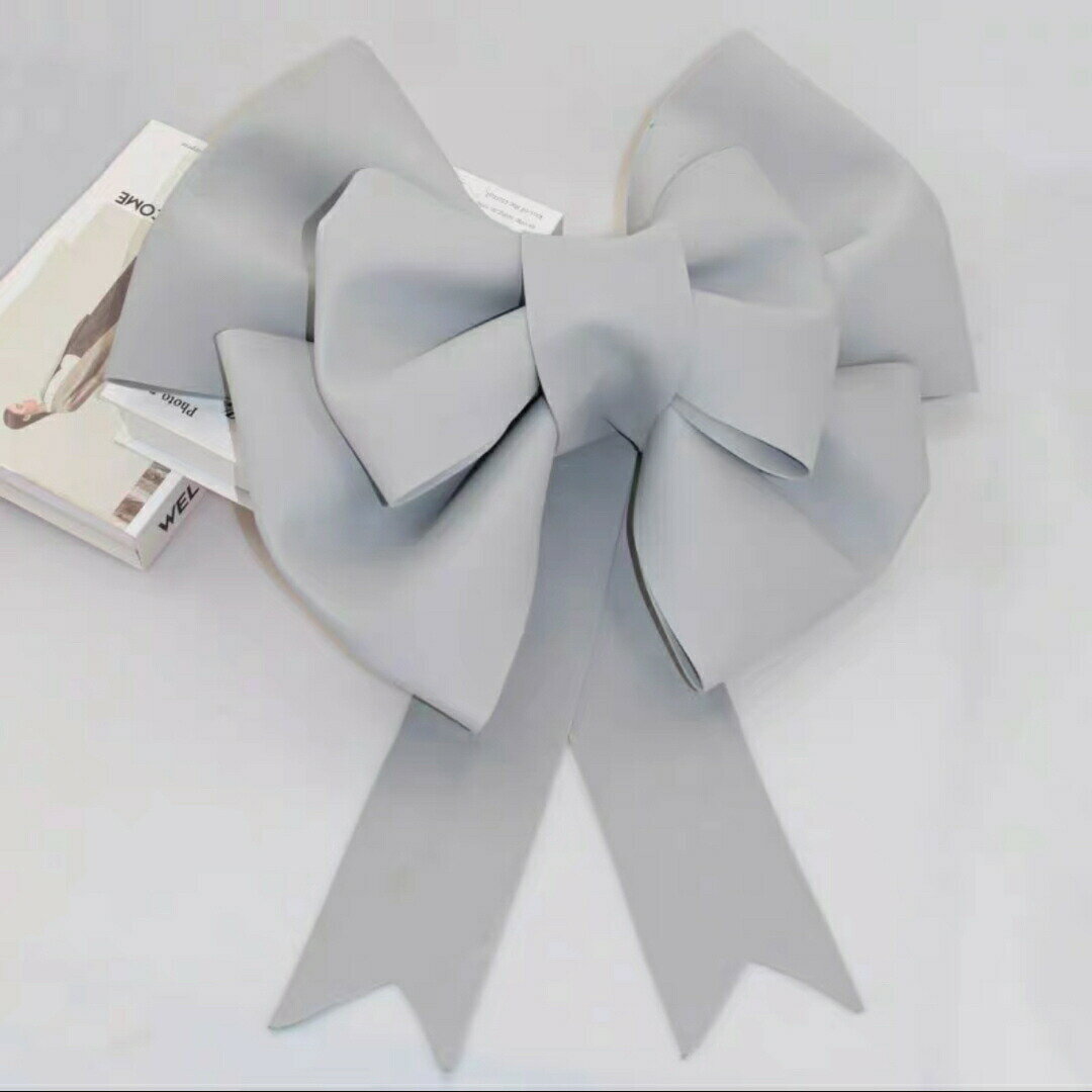 商品説明サイズ：幅48?x高さ50?cm材質：PEポリエチレン備考：このリボンの部品は全て自分で組み立てる必要があります。ご了承ください。下記サイズもありますので、どうぞお問い合わせください。（幅70）リボンを組み立ての動画が必要のお客様、...