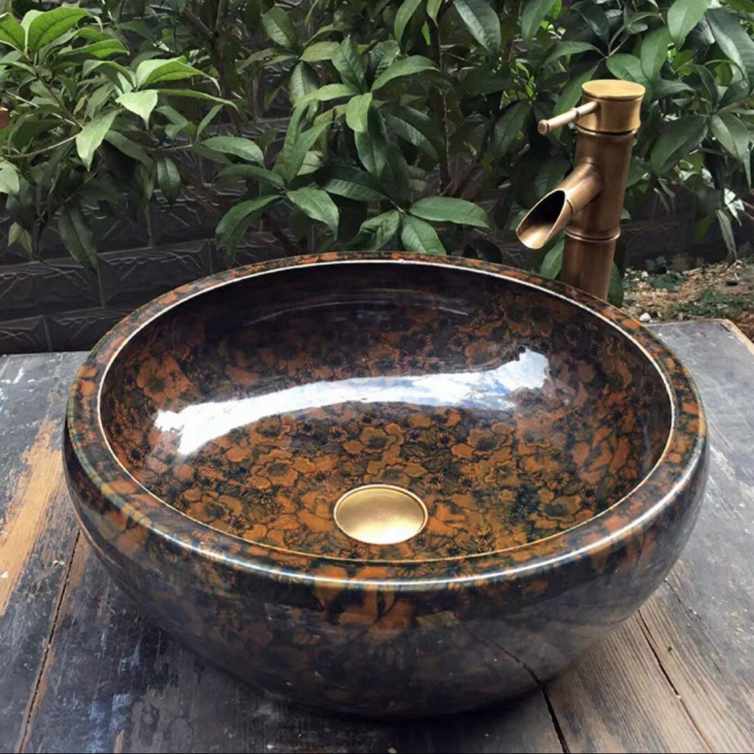 商品説明サイズ（cm）：幅：41奥行き：41高さ：15素材：陶器製取付について：取付工事はお近くの工務店様にご相談してください付属品がすべて含まれております：?ブラック水栓（蛇口）?防臭排水栓?冷温対応の給水ホース?防臭排水ホース?アングル...