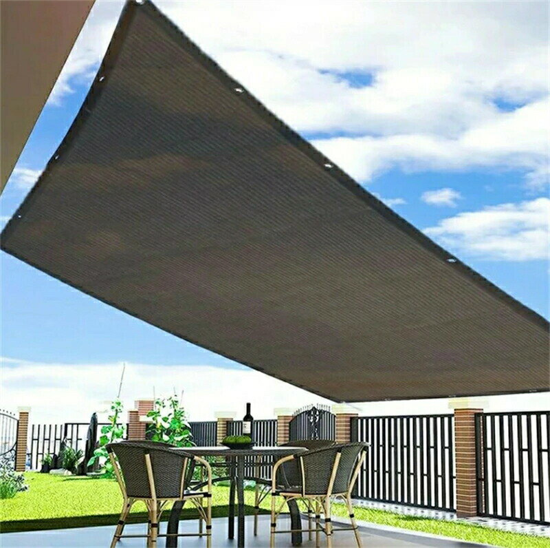 日よけシェード、目隠しシェードとして大人気の商品です。UV加工された原料で織られており、紫外線をカットします！直射日光を遮り、紫外線を約80％-90%カットしてくれます。遮光率・約80％。熱い夏を涼しく快適に過ごすことができます。織り込むタ...