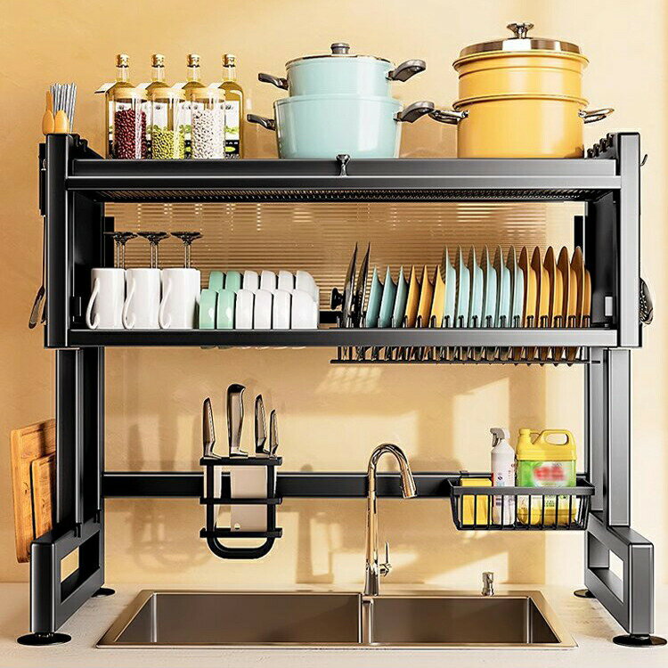 商品情報品名 蓋付きキッチンラックカラー ブラック，ホワイトサイズ 75cm、85cm特徴 ； 1.水切りかごが一段、包丁ラック、箸立て、まな板ラック、洗剤スポンジラック、S字フック（カラーはブラック）の付属品 2.調味料ストッカーやキャニ...