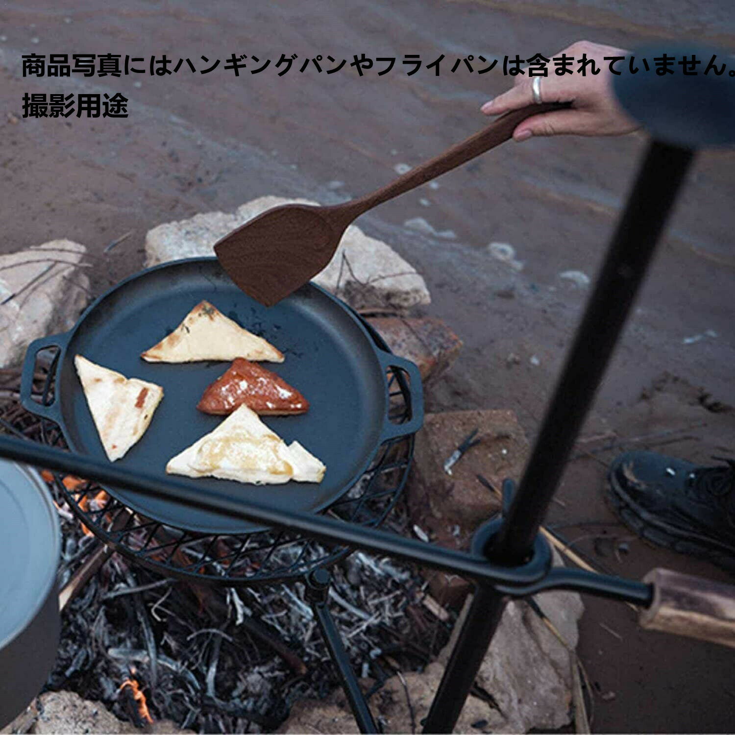 商品詳細商品名ファイヤーラックカラー写真色素材鋳鉄サイズ詳細サイズ：長さは約122cm / 48.03インチ、ポールの直径は約2cm / 0.79インチ、耐熱皿の直径は約34cm /13.39インチです。重量:3.2KG;商品説明 【最新モ...