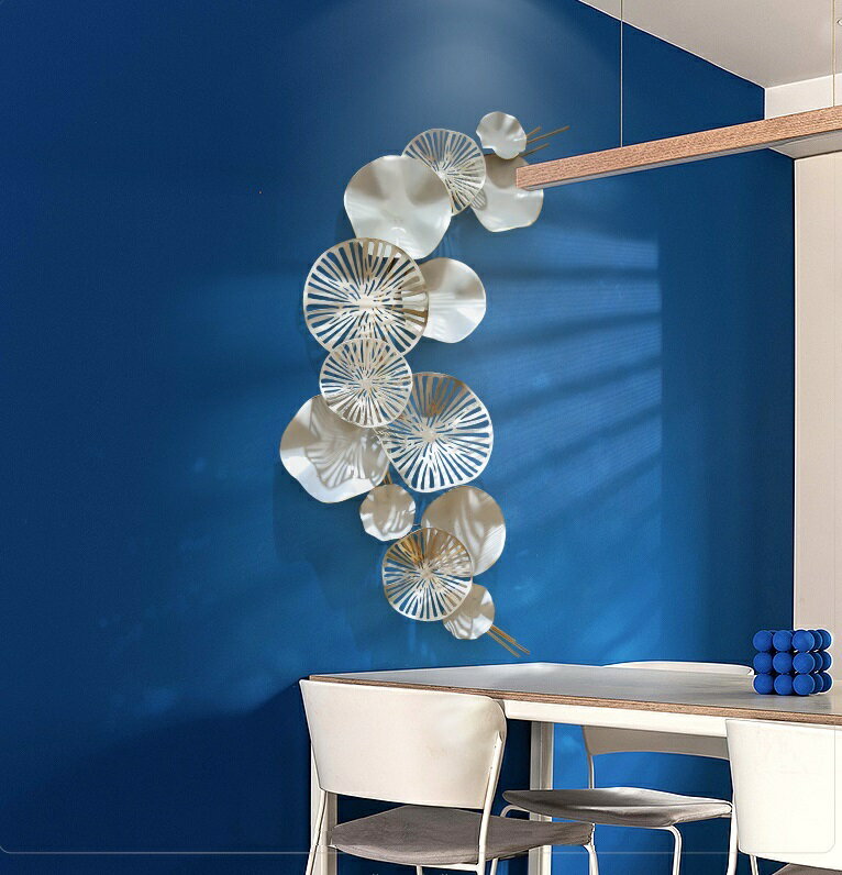 WD58-1アイアン 壁掛け 北欧調 高級感壁飾り インテリア雑貨 部屋飾り 壁面装飾 工芸品工芸品A/WD58-1サイズ（cm） ：幅63.5 x 高さ130材質：アイアン、他?◆お客様のご覧になっているモニター等により多少色が異なる場合...