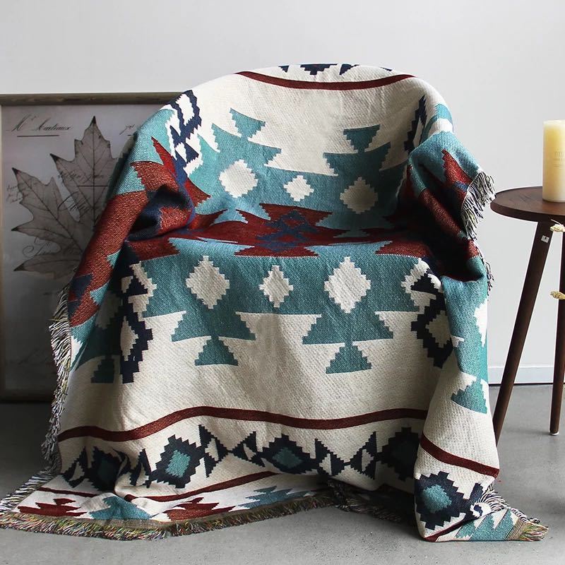 サイズ：130 x160（cm)素材：高品質ポリエステル★サイズの誤差は多少発生します。ご了承下さい。★購入後のキャンセルは、ご遠慮ください。★検品のため開封してある場合があります。★複数ご注文の場合やお急ぎの場合は必ず事前に納期のお質問を...