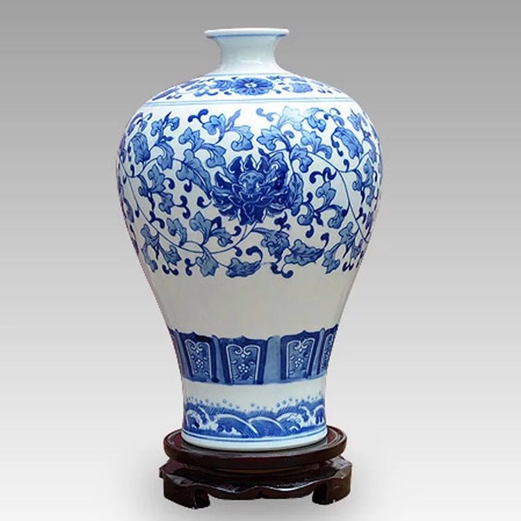 花を入れやすく綺麗にまとまってくれる可愛いベースですサイズ（cm）：幅16x高さ36.5材質：陶器■写真の色合いは、ご覧になられる環境により、実際とは若干異なる場合があります。■サイズは、実測値です。商品によって多少の誤差がございます。■小...