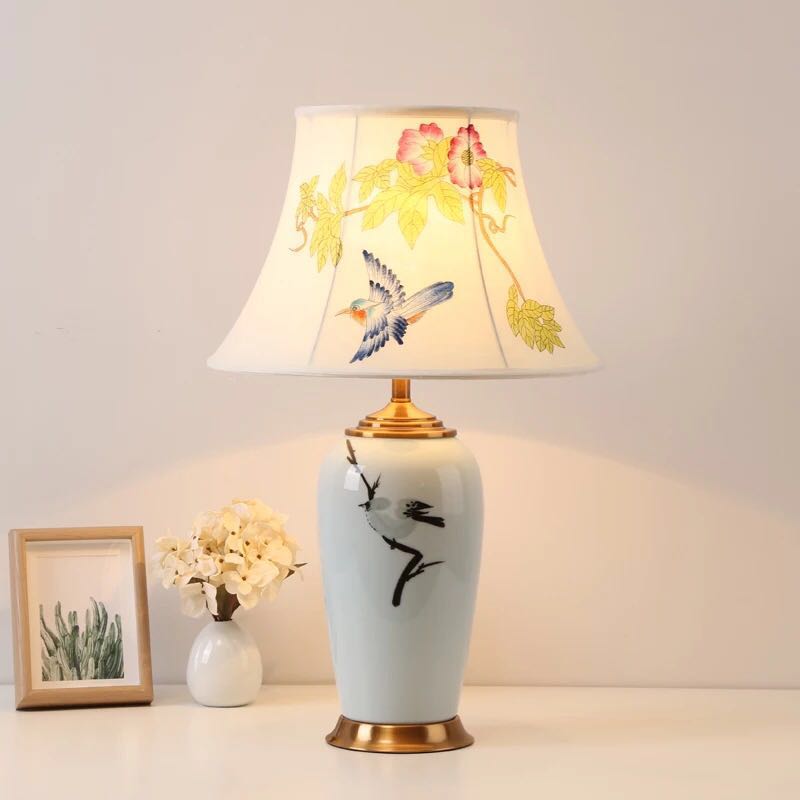 【商品仕様】■個口数：1 （?40Wまで対応）■E26白熱球、電球型蛍光灯、LED電球使用可能■使用電球：1個（※電球は付属しておりません）石【商品サイズ（単位約mm）】■商品外寸：幅約40×高さ約65(cm)※サイズの誤差は多少発生します...