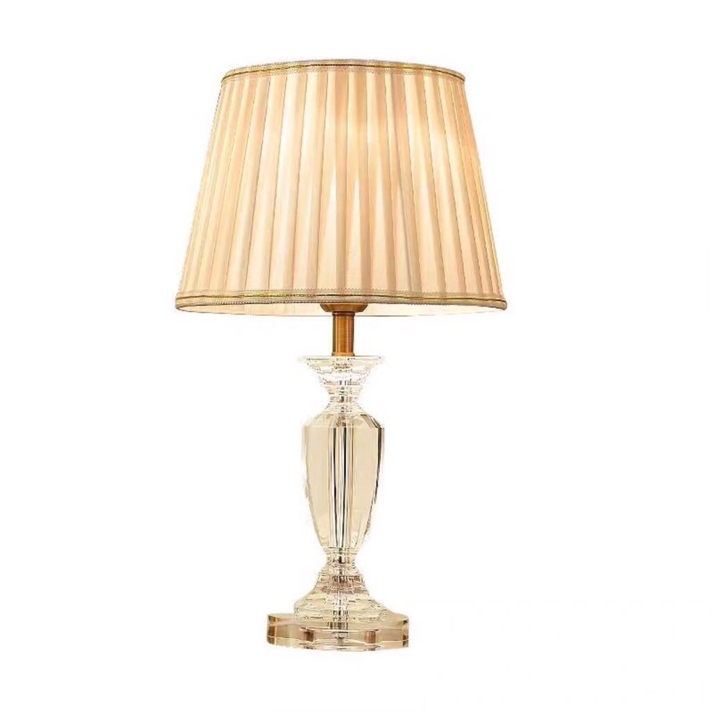 【商品仕様】■個口数：1 （?60Wまで対応）■E26白熱球、電球型蛍光灯、LED電球使用可能■使用電球：1個（※電球は付属しておりません）■商品外寸：幅約30 ×高さ約52 (cm)※サイズの誤差は多少発生します。ご了承下さい。在庫は日々...