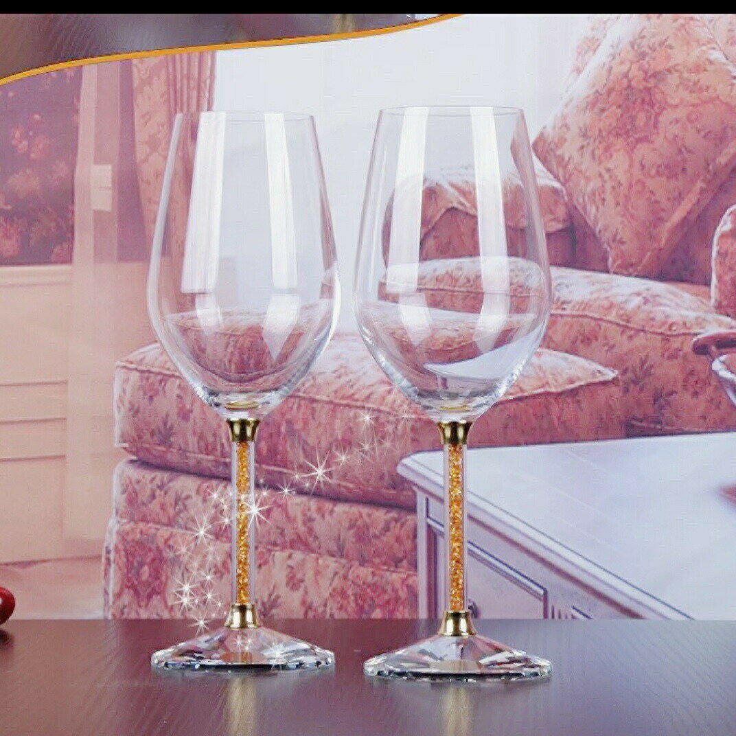 ワイン レア 【商品仕様】脚に輝く が びっしり詰まった、高級感のある、上品な ワイン。お祝いや パー にぴったり。特別な時間を飾るとっておきの です結婚祝い など におすすめ！！【サイズ】口径 6.2cm。 高さ 24.6cm（470ml...