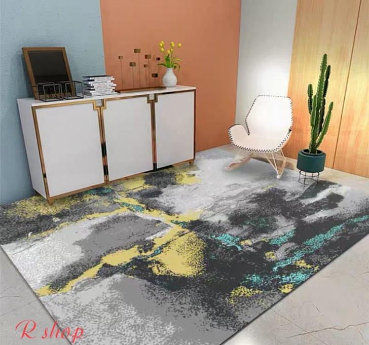 サイズ：160x230（cm)厚さ：0.6cm素材表地：ポリエステル100％裏面：不織布(PVC点滑り止め)サイズオーダー可能です備考開封後は新品の為においのする場合がございます。こちらのにおいは、時間の経過により消えていきますのでご安心下...