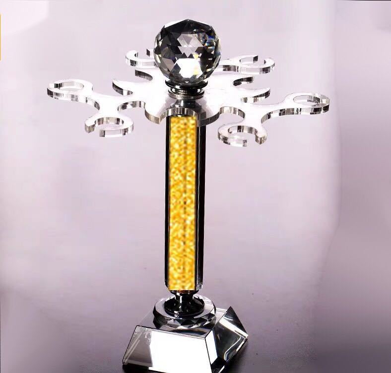 お家のインテリアやお店での展示用ディスプレイなど幅広くご利用いただけます。【商品説明】■収納：ワイングラス6個収納■サイズ：26x33cm■カラー：写真を参考にください★購入後のキャンセルは、ご遠慮ください。★検品のため開封してある場合があ...