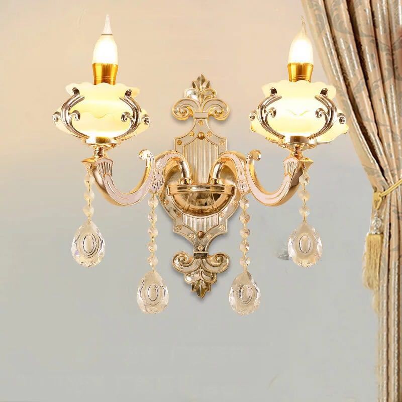 サイズ：幅約40 x 高さ約30（cm)ワット数 ：電球40W×2個（E12)素材：、樹脂、合金、鉄使用可能電球:LED電球、白熱球、電球型蛍光灯等取付工事は電気工事士にご相談してください。在庫は日々変動しておりますので万が一売り切れの場合...