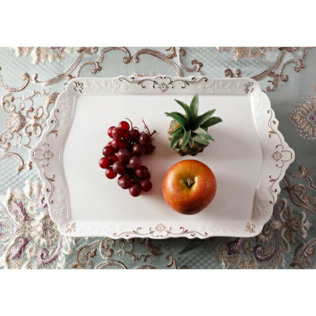 商品説明 ※単位はセンチサイズ:41.3L×21.6W×6.8H素材:陶器 お客様のご覧になっているモニター等により多少色が異なる場合がございます。あらかじめご了承ください。 複数ご注文の場合やお急ぎの場合は必ず事前に納期のお質問をお願いい...