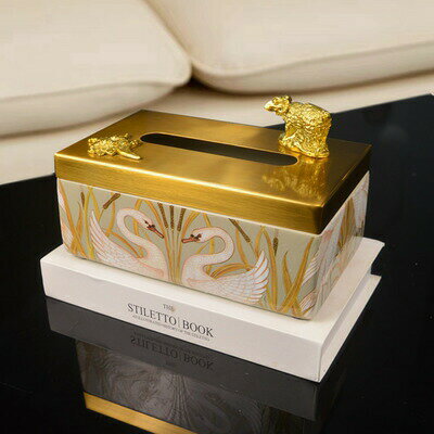 ．ティッシュケースティッシュケース：23 x 13 x 10 （*） 材質：ABS樹脂、プラスチック、銅 お客様のご覧になっているモニター等により多少色が異なる場合がございます。あらかじめご了承ください。 複数ご注文の場合やお急ぎの場合は必...