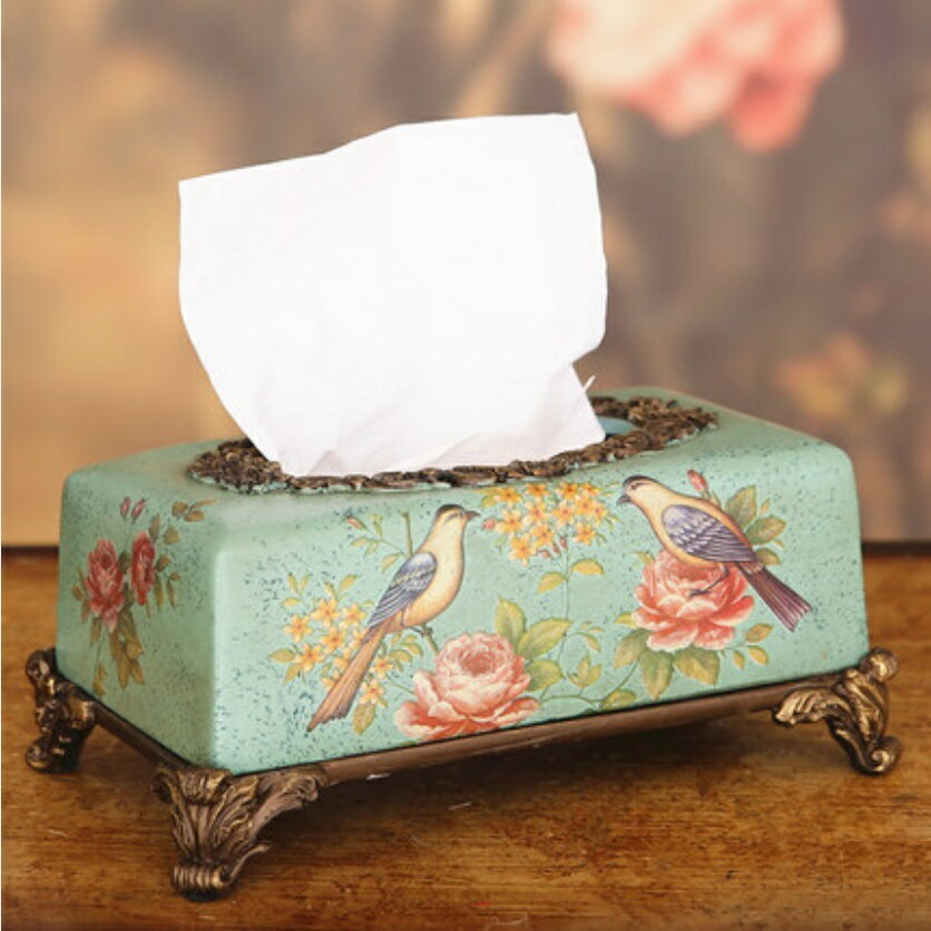 ．ティッシュケースティッシュケース：26 x 13 x 11.5 （*） 材質：ABS樹脂、プラスチック お客様のご覧になっているモニター等により多少色が異なる場合がございます。あらかじめご了承ください。 複数ご注文の場合やお急ぎの場合は必...