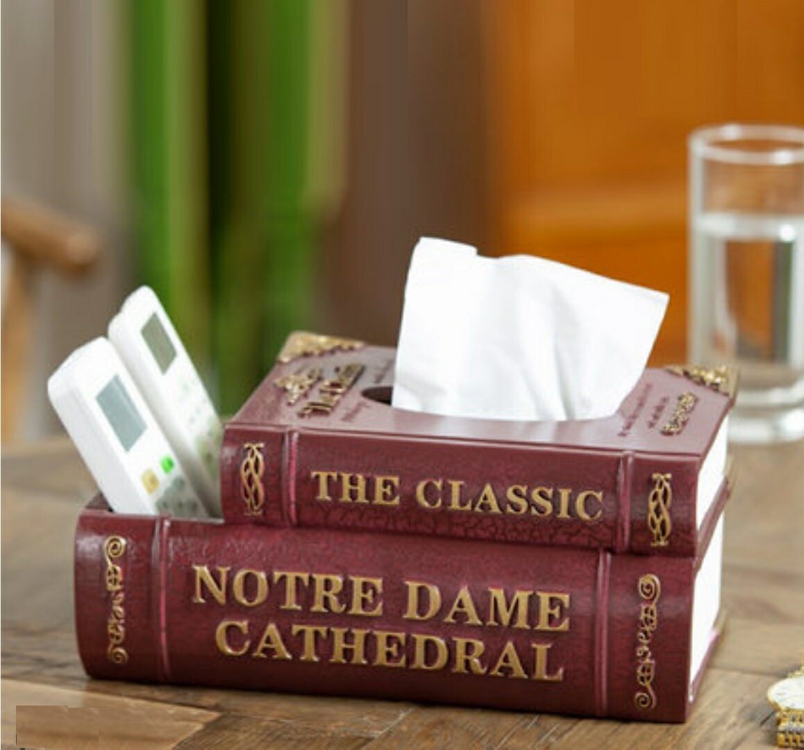 高級感 ．ティッシュケース 小物入れ　収納付きティッシュケース 商品サイズ：24.5 x 13.5 x 11 (cm)材質：樹脂、他 お客様のご覧になっているモニター等により多少色が異なる場合がございます。あらかじめご了承ください。複数ご注...