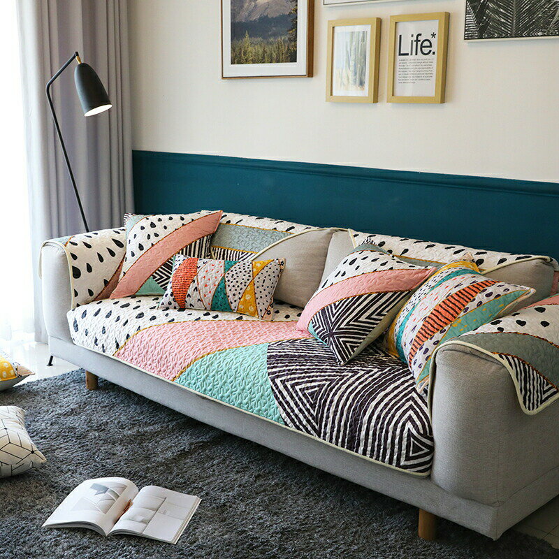 ソファーシート　ソファーカバー　滑りどめ生地　シーズン通用タイプ　サイズオーダー可能ソファーシート ソファーカバーシートカバー :一点 : 70 x 150 （cm)二点 : 70 x 70 (cm)材質:ポリエステル、エステル 底は滑りど...