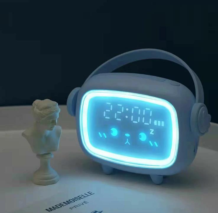 商品重量:200g商品素材:ABS+PC+シリコンサイズ：133*445*115mm定格電圧:DC5Vバッテリー：1500mah包装内容:時計本体、USBケーブル説明書商品重量:200g商品素材:ABS+PC+シリコンサイズ：133*445...