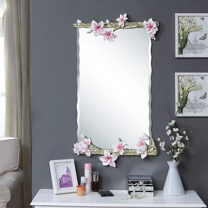 サイズ(cm) ： 幅48 x 高さ92材質 ： ミラー 樹脂 他重さ：6kg★複数ご注文の場合やお急ぎの場合は必ず事前に納期のお質問をお願いいたします。＊＊＊＊＊＊＊＊＊＊＊＊＊＊＊＊＊＊注意事項1、ランプがつくかどうかの確認をしてから出...