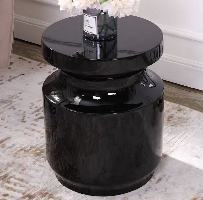 【商品仕様】本体外寸寸法：幅35 奥行35 x 高さ46 cm商品状態：新品カラー：写真通り材質：中質繊維板、ラッカー塗装 、繊維強化プラスチック ◆お客様のご覧になっているモニター等により多少色が異なる場合がございます。あらかじめご了承く...