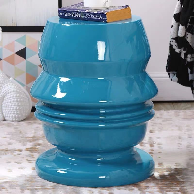 【商品仕様】本体外寸寸法：幅33 奥行33 x 高さ44cm商品状態：新品カラー：写真通り材質：中質繊維板、ラッカー塗装 、繊維強化プラスチック☆☆★★★★★★★★★★★★★☆☆◆お客様のご覧になっているモニター等により多少色が異なる場合が...