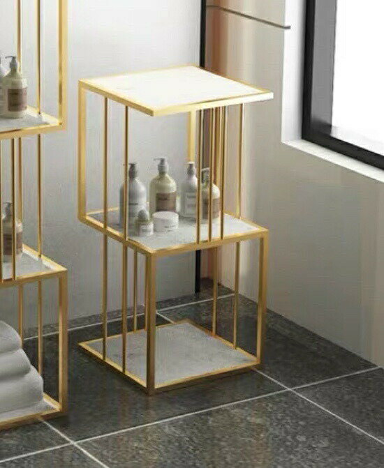 アイアンアートラック 花台 置物棚 園芸ラック 玄関収納アイアンアートラック 花台 置物棚 園芸ラック 玄関収納商品説明サイズ：幅35x高さ90cmお客様のご覧になっているモニター等により多少色が異なる場合がございます。あらかじめご了承くだ...