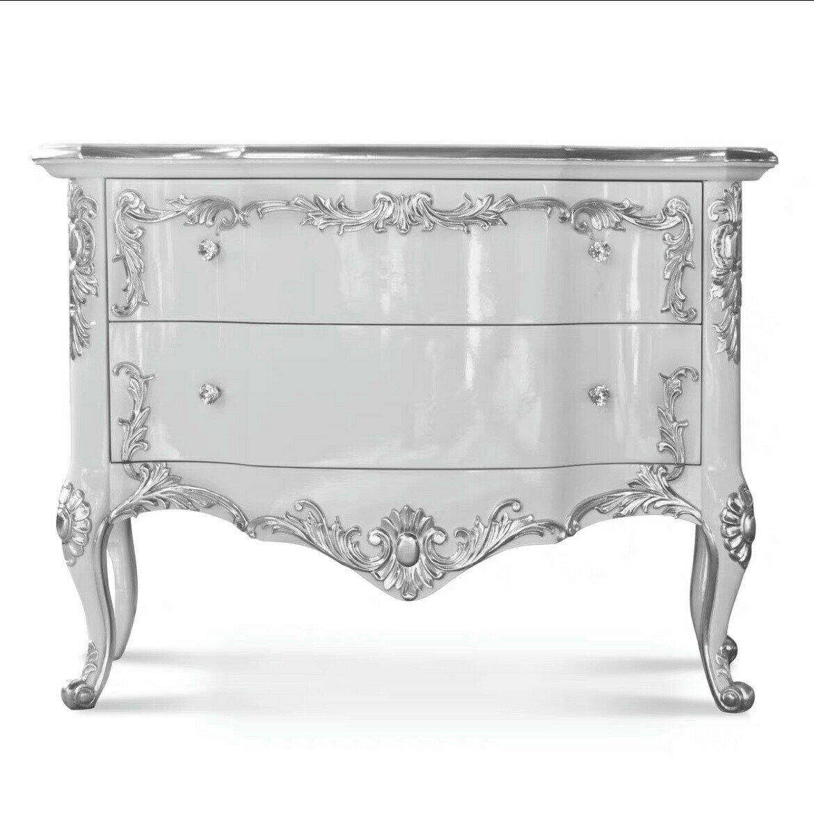 高級チェスト 玄関テーブル 洋タンス ウェール コンソールチェスト アンティーク調デザイン ．姫系家具タンス玄関テーブル状態：新品未使用サイズ：幅108 x 奥行40 x 高さ85cm素材：天然木、中質繊維板、ラッカー塗装 、天然木化粧合板...