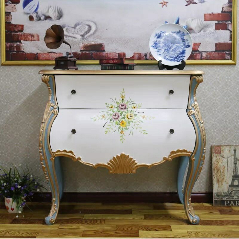 高級チェスト 玄関テーブル 洋タンス ウェール コンソールチェスト アンティーク調デザイン ．姫系家具タンス玄関テーブル状態：新品未使用サイズ：幅94 x 奥行44 x 高さ89cm素材：天然木、中質繊維板、ラッカー塗装 、天然木化粧合板お...