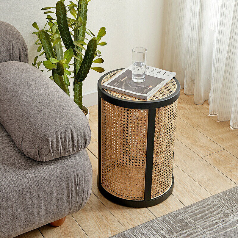 ローテーブル 飾り台 リビングテーブル 電話台 センターテーブル サイドテーブル ミニテーブル 寝室用テーブルローテーブルA/本体寸法：幅35 × 奥行き35 × 高さ50 cm材質 ：籐、木、他サイズ：写真に掲載色が選べますその他サイズご...